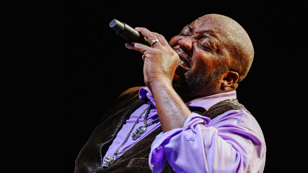 MoMM@Home: Sugaray Rayford - Singing The Blues For You on