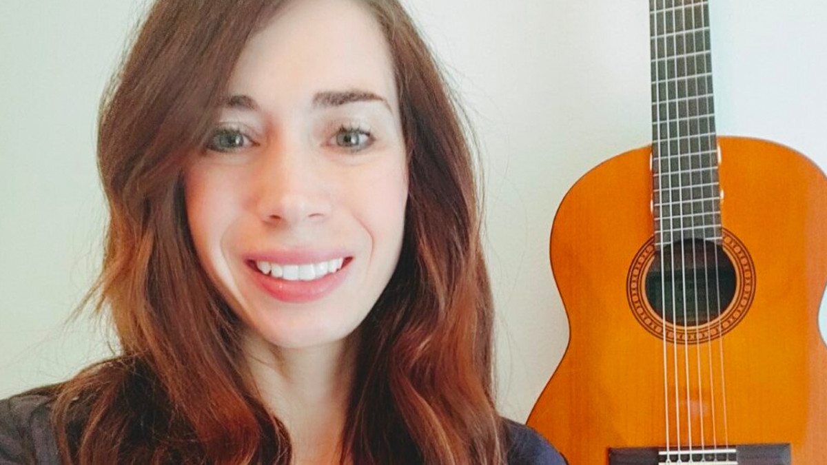 MoMM@Home: Miranda Altman of Little Kids Rock on